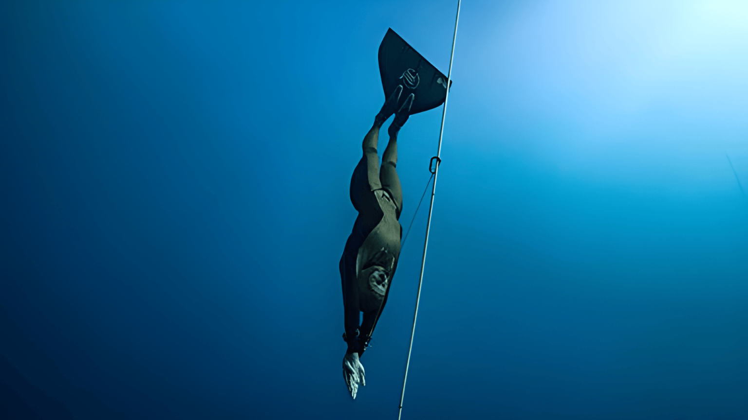 Deepest Free Dive Record and Human Limits - Airkayaks